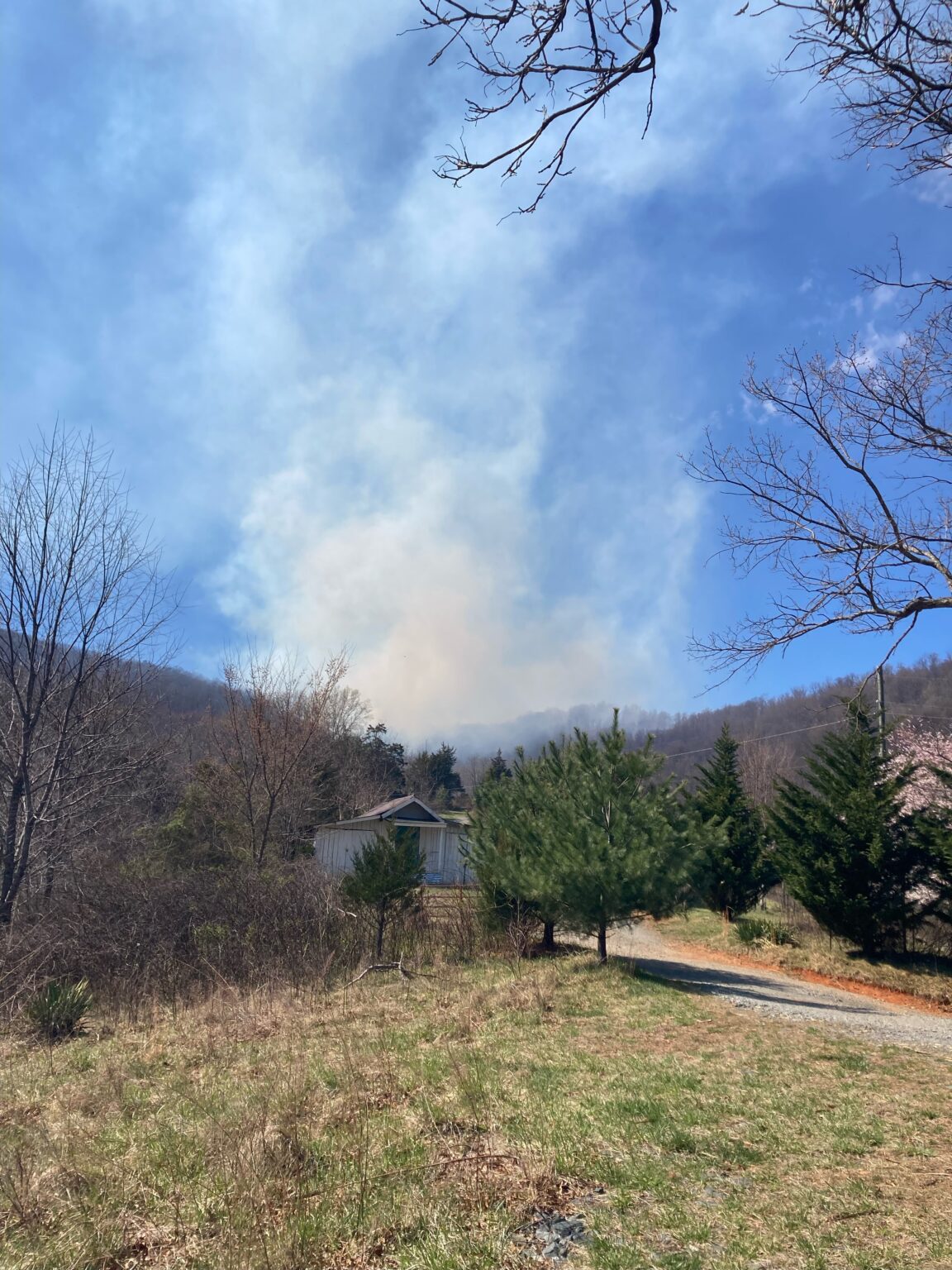 News Bulletin : (Video) Large Wildfire Now Burning In Afton Near Blue ...